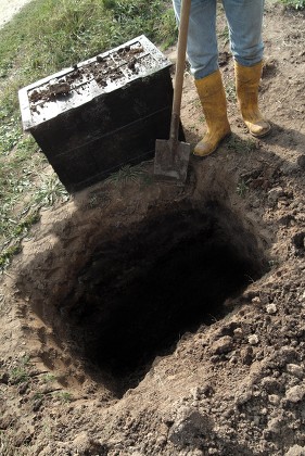 Detail Mans Legs Spade Digging Hole Editorial Stock Photo - Stock Image ...