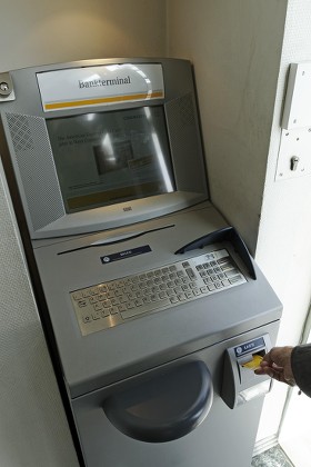 250 Bank tellers Stock Pictures, Editorial Images and Stock Photos ...