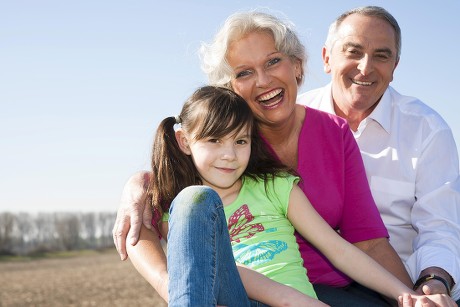 42 Daughter child hug hugging daughters children Stock Pictures ...