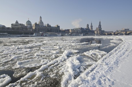 500 Iced river Stock Pictures, Editorial Images and Stock Photos ...