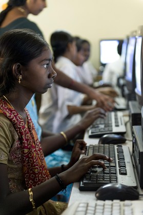 Indian Girls Getting Computer Lessons Kutti Editorial Stock Photo ...