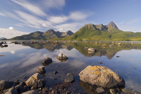 Reflections Mountains On Island Langoeya Langoya Editorial Stock Photo ...