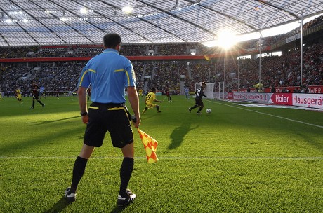 78 Sun footballer footballers player football Stock Pictures, Editorial ...