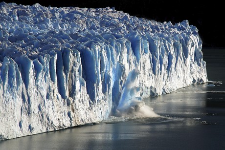 Ice Breaking Off Perito Moreno Glacier Editorial Stock Photo - Stock ...