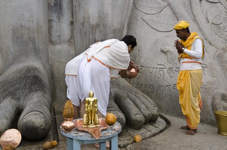 Pilgrims Receive Blessings Bahubali By Local Editorial Stock Photo ...