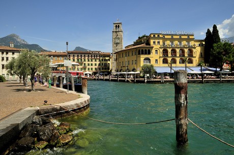 100 Riva promenade Stock Pictures, Editorial Images and Stock Photos ...