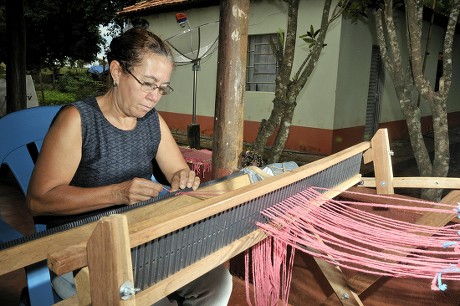20 Loom machines Stock Pictures, Editorial Images and Stock Photos ...