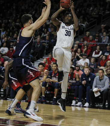 imágenes de NCAA Men's Basketball Continental Tire Invitational Arizona ...