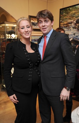 Private View Fine Art Commissions Gallery Editorial Stock Photo - Stock ...