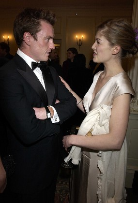 Gillian Anderson Her Partner Julian Ozanne Editorial Stock Photo ...