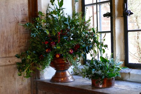 Traditional Tudor Decorations Display Tudor Banquet Editorial Stock ...