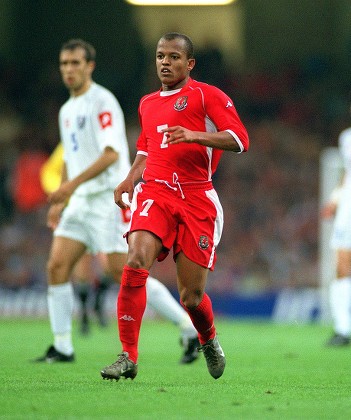 Robert Earnshaw Wales Editorial Stock Photo - Stock Image | Shutterstock