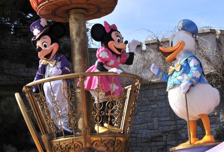 Mickey Mouse Minnie Mouse Donald Duck Editorial Stock Photo - Stock ...