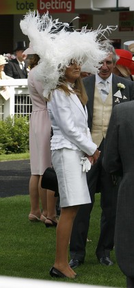Royal Ascot Opening Day Mrs Susan Editorial Stock Photo - Stock Image ...