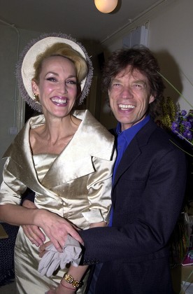 Jerry Hall's First Night in 'The Graduate' at the Gielgud Theatre - 08 ...