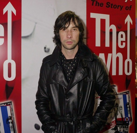 47 Bobby gillespie 2007 Stock Pictures, Editorial Images and Stock ...