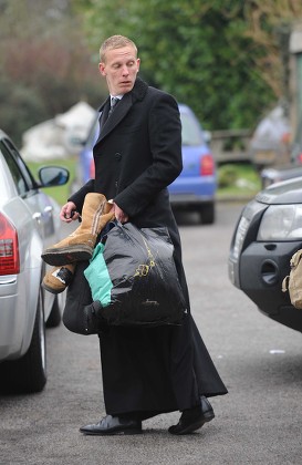 __COUNT__ Wedding of Billie Piper to Laurence Fox at St Marys Church ...