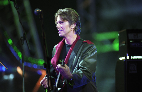 1999 Brit Awards Held London Arena Editorial Stock Photo - Stock Image ...