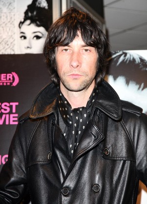 47 Bobby gillespie 2007 Stock Pictures, Editorial Images and Stock ...