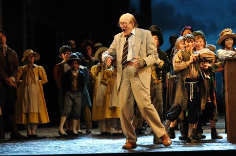 Oliver 50th Anniversary First Stage Performance Editorial Stock Photo ...