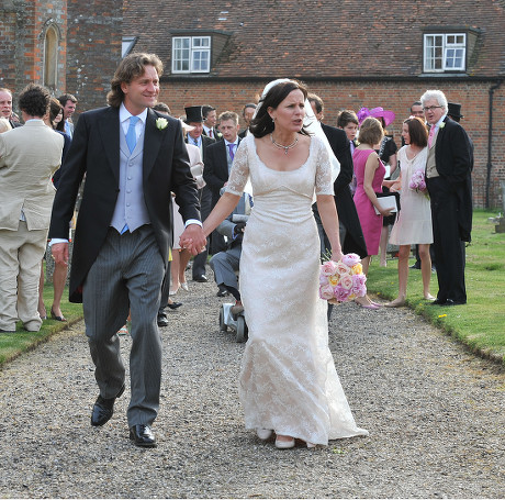 __COUNT__ Wedding of Clare Cameron and Jeremy Fawcus at Peasemore St ...