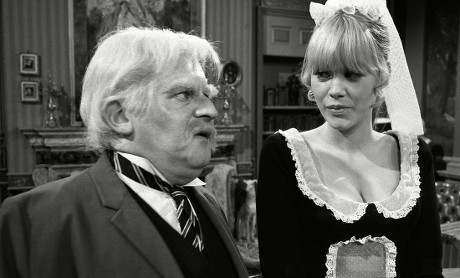 fotos de Moira Foot Effie Maid Ronnie Barker - Foto de stock de ...