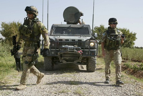 Italian Isaf Soldiers Conduct Patrol Guzare Editorial Stock Photo ...