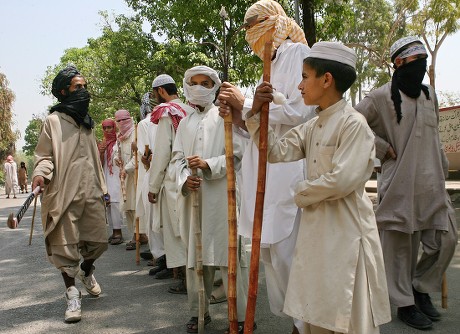 Talibanstyle Students Line Young Devotees Protect Editorial Stock Photo ...