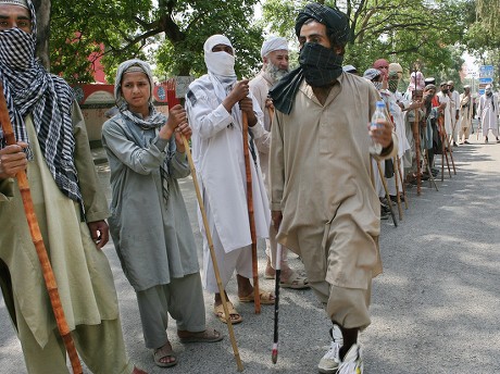 Talibanstyle Students Line Young Devotees Protect Editorial Stock Photo ...
