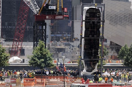 Crane Lowers Ladder 3 New York Editorial Stock Photo - Stock Image ...