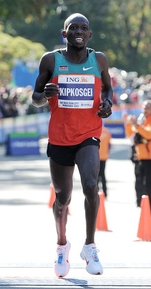 Moses Kigen Kipkosgei Kenya Crosses Finish Editorial Stock Photo ...