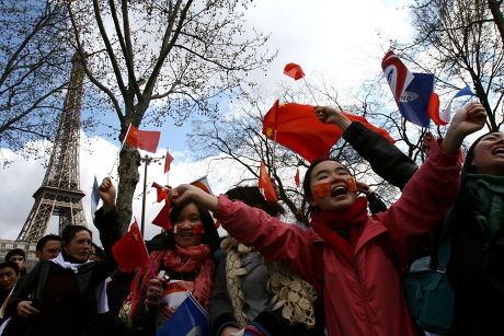 Olympic Torch Relay, Paris, France - 07 Apr 2008 Stock Pictures ...
