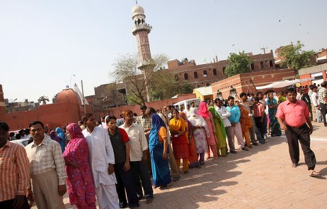 Indian Voters Queue Outside Polling Station Editorial Stock Photo ...