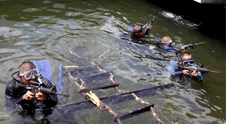 Members Philippine Coast Guards Special Operations Editorial Stock ...