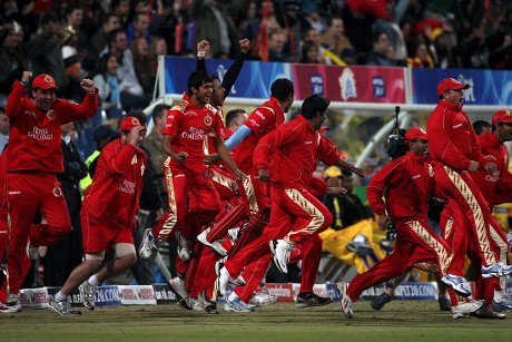 Royal Challengers Bangalore Team Celebrate They Editorial Stock Photo ...