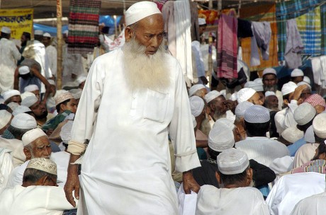 Bangladeshi Muslim Devotees Gather Participate Biswa Editorial Stock ...