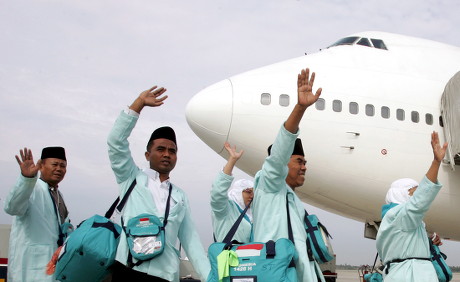Indonesian Muslims Board Special Airplane Flying Editorial Stock Photo ...