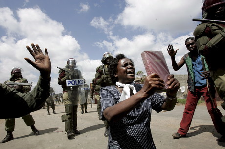 Kenya Elections - Dec 2007 Stock Pictures, Editorial Images and Stock ...