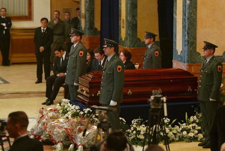 Fana Rugova Wife Deceased Kosovar President Editorial Stock Photo ...