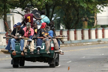Liberia Mortar Attack - Jul 2003 Stock Pictures, Editorial Images and ...