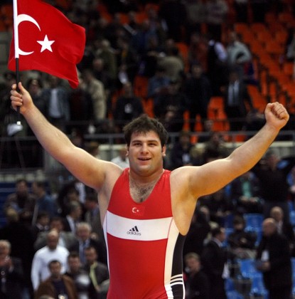 Ismail Guzel Red Turkey Fights Men Editorial Stock Photo - Stock Image ...