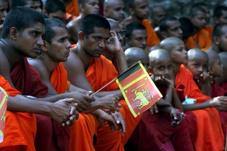Buddhist Monks Congregate Vihara Maha Devi Editorial Stock Photo ...