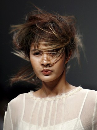 Model Takes Catwalk Presents Hair Design Editorial Stock Photo - Stock ...