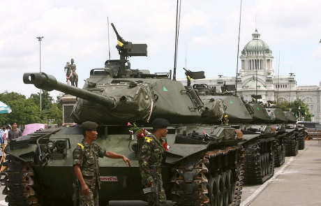 Thai Armed Soldiers Tanks Outside Royal Editorial Stock Photo - Stock ...