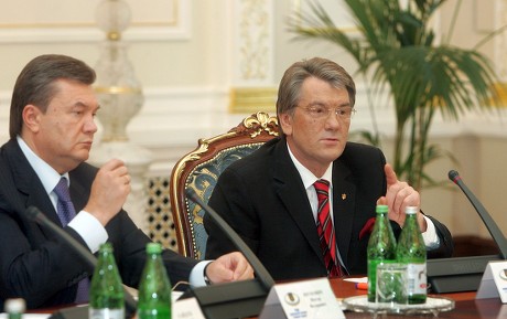 Ukrainian President Viktor Yushchenko R Speaks Editorial Stock Photo ...