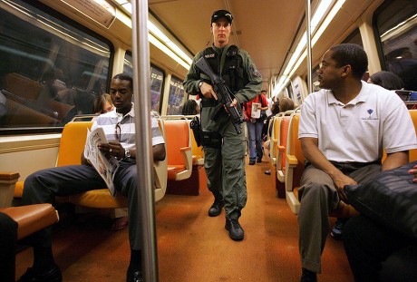 Washington Dc Transit Srt Police Officer Editorial Stock Photo - Stock ...