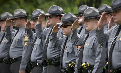 Police Officers Salute National Peace Officers Editorial Stock Photo ...