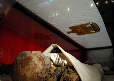 3 500 Yearold Mummy 18th Dynasty Editorial Stock Photo - Stock Image ...