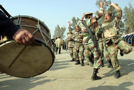 Members 2nd Battalion New Iraqi Army Editorial Stock Photo - Stock ...