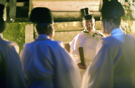 Shinto Priest Prepares Divination Ceremony Ancestral Editorial Stock ...